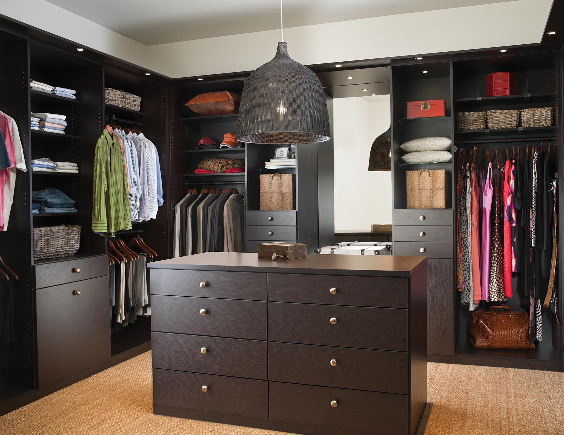Garde-Robes Walk-in sur mesure - California Closets